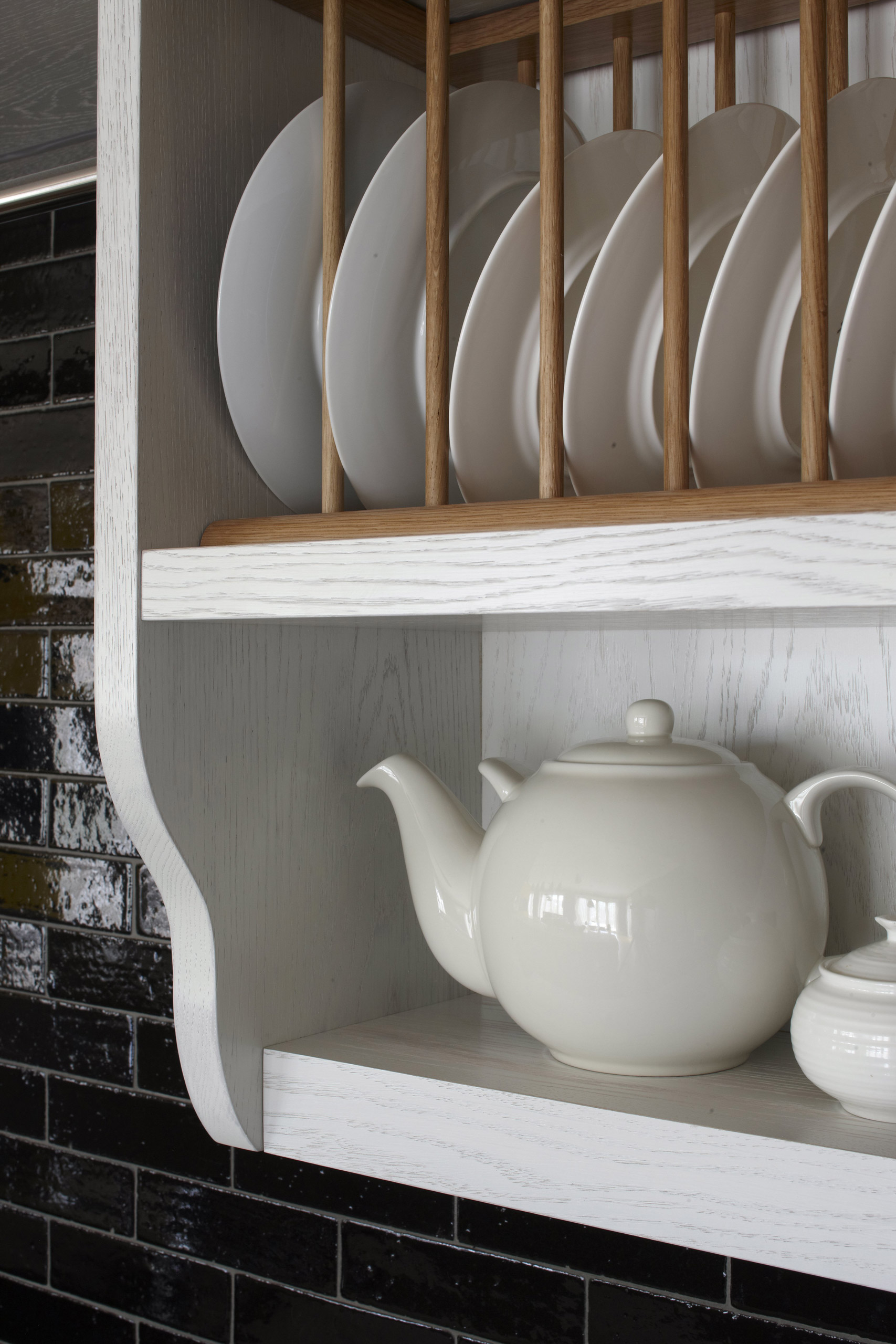 Chamber Furniture Journal | What is a Shaker Kitchen?