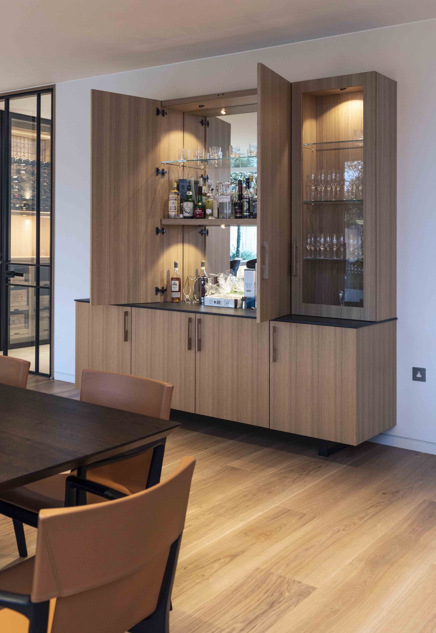 Chamber Furniture | Manufacturers of White Quartz Kitchens