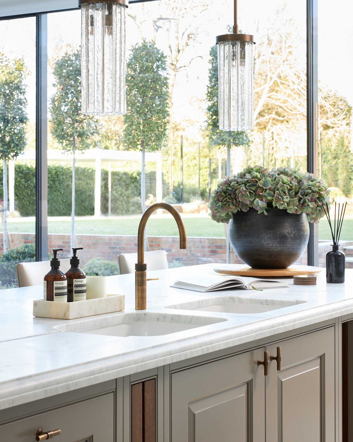 Chamber Furniture | Manufacturers of Traditional Luxury Kitchens