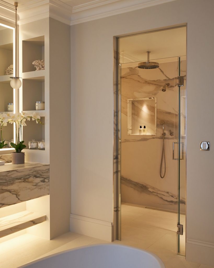 Chamber Furniture | Manufacturers of Stained Oak Bedrooms